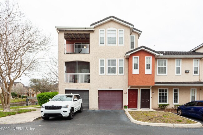 10075 Gate Pkwy - 10075 Gate Pkwy Jacksonville FL 32246 | Apartment Finder