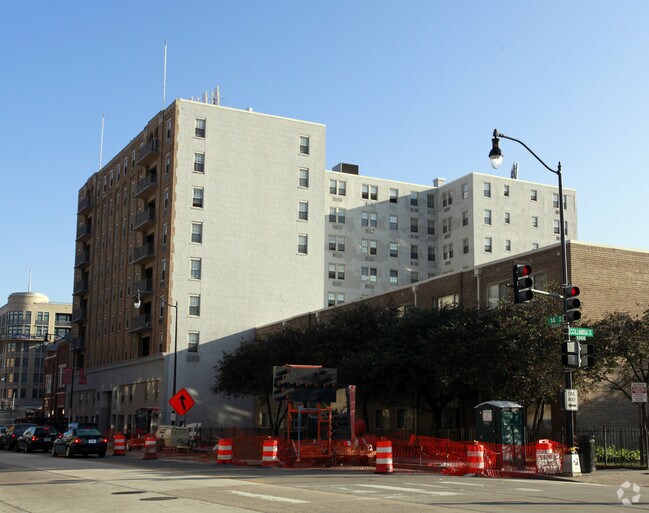 Trinity Towers - 3017 14Th St NW Washington DC | Apartment Finder