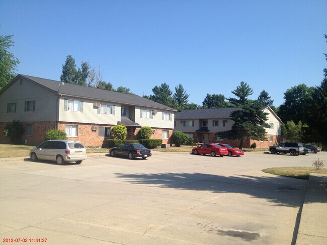 141 Casemer Rd - 141 Casemer Rd Lake Orion MI 48360 | Apartment Finder