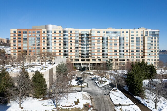 The Watermark - 8100 River Rd North Bergen NJ 07047 | Apartment Finder