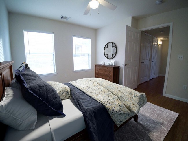 Cobblestone Manor Senior Apartments - Fort Worth, TX | Apartment Finder
