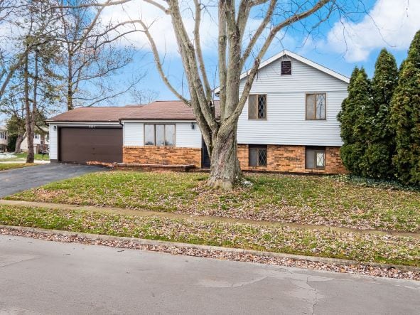 2411 Red Rock Blvd - 2411 Red Rock Blvd Grove City OH 43123 | Apartment ...