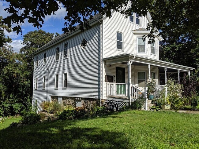 451 Main St - 451 Main St Wareham MA 02571 | Apartment Finder