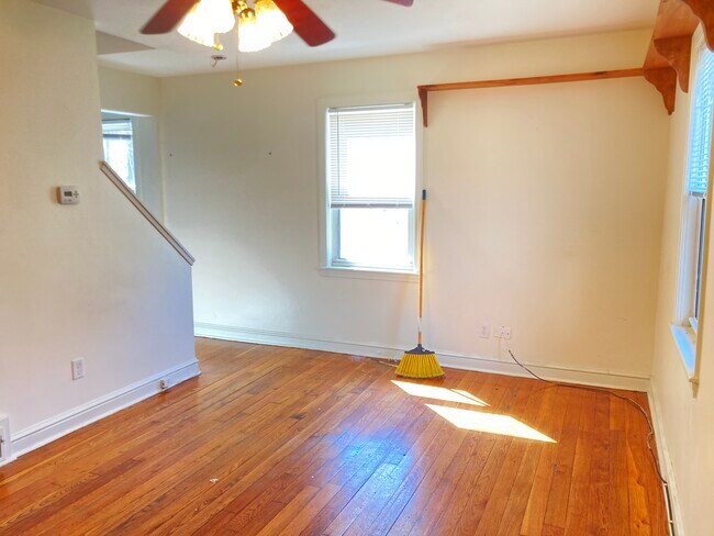 25 Hemlock Rd - 25 Hemlock Rd Hingham MA 02043 | Apartment Finder