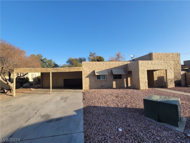 4304 E Gretna Green Ct - 4304 E Gretna Green Ct Las Vegas NV 89110 | Apartment Finder