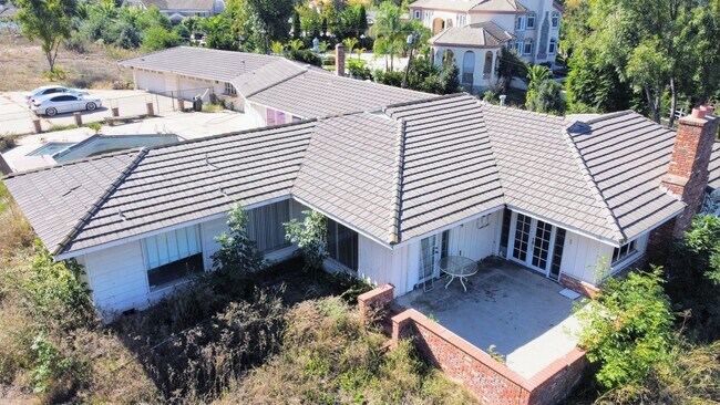 HUGE hillside Ranch-style home in Covina. ... - 1478 E Holt Ave Covina ...