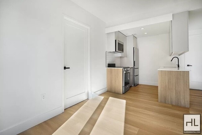 PITT STREET - 63 Pitt St New York NY 10002 | Apartment Finder