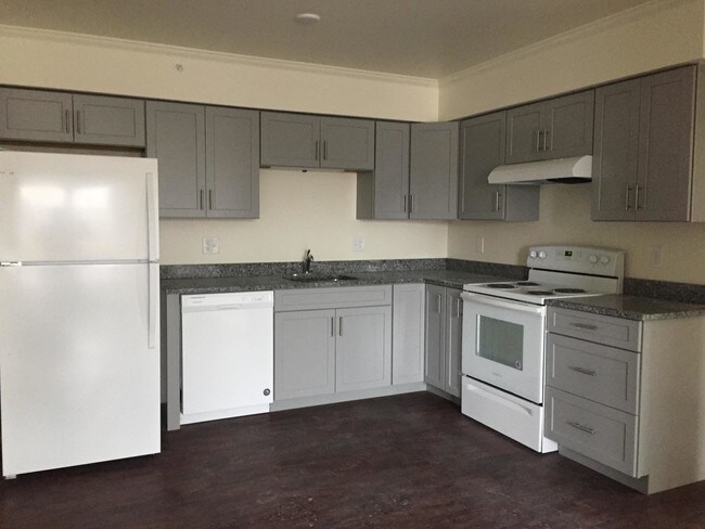 184 Northampton St - 184 Northampton St Easthampton MA 01027 ...