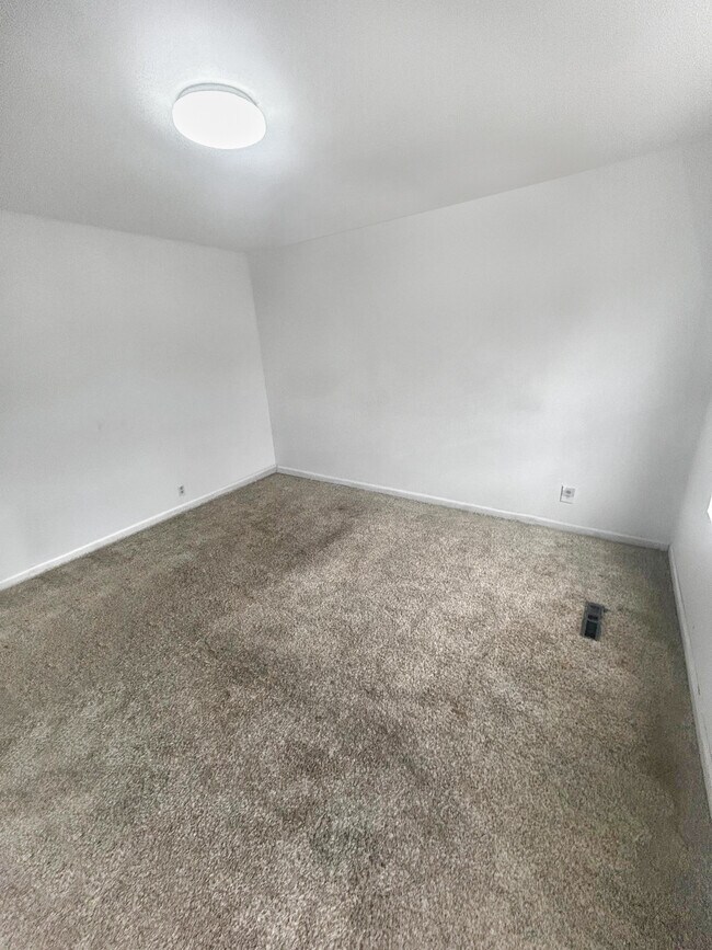 820 1st St - 820 1st St Rensselaer NY 12144 | Apartment Finder