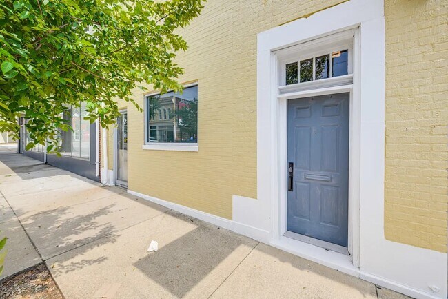214 E Main St - 214 E Main St Richmond VA 23219 | Apartment Finder