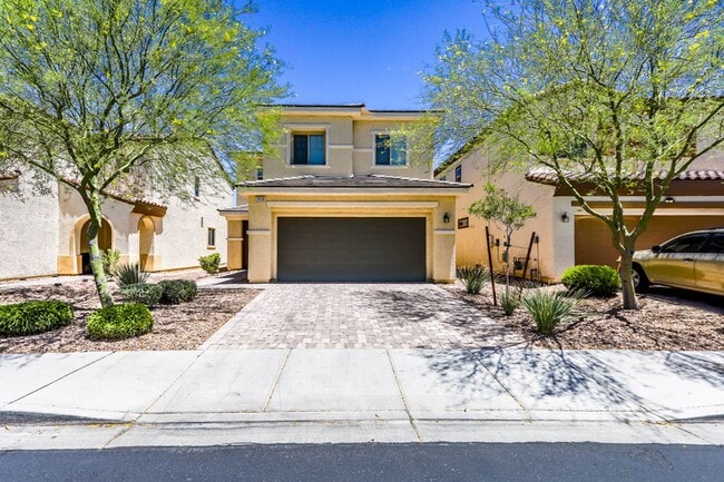 4 Bed, Beauty With First Floor Bed And Full Bath - 7416 Amesbury St Las ...