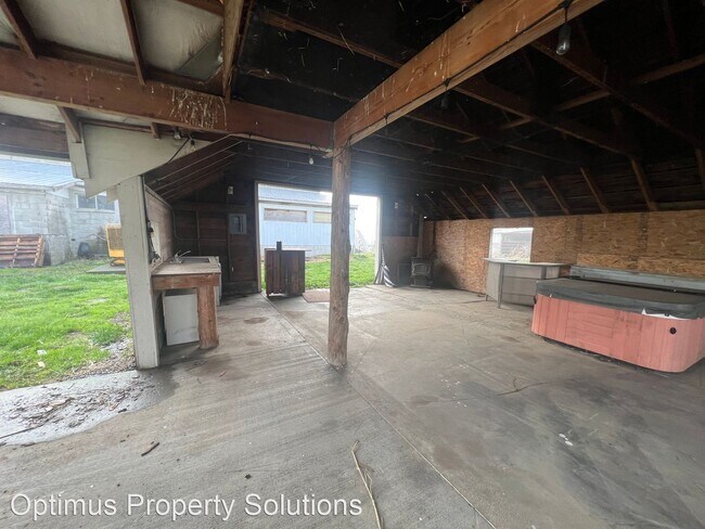 4 br, 1.5 bath House - 5419 Hillview Road - 5419 Hillview Rd Sumas WA ...