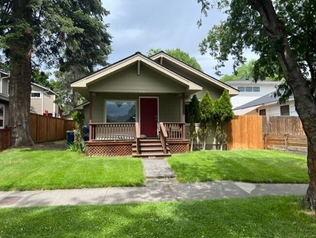 West Side Location - 1059 NW Columbia St Bend OR 97703 | Apartment Finder