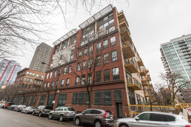 648 W 16th St - 648 W 16th St Chicago IL 60616 | Apartment Finder