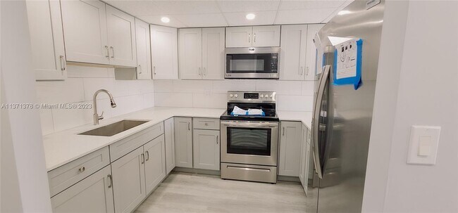 800 SW 104th Ct - 800 SW 104th Ct Miami FL 33174 | Apartment Finder