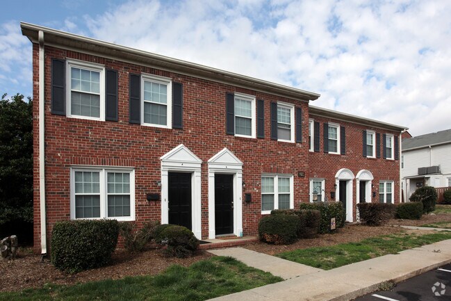 Oakview Terrace - High Point, NC | Apartment Finder