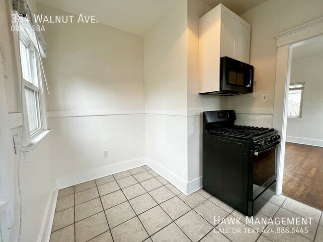 Spacious Studio Apartment Located on Long ... - 384 Walnut Ave Long ...