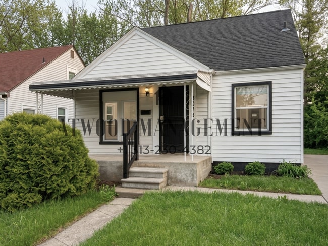 Coming Soon – Beautifully Updated Home *Coming Soon (Move-in ready by 6 ...