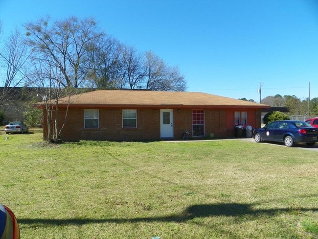 402 Nancy Ross - 402 Nancy Ross Dr Eufaula AL 36027 | Apartment Finder
