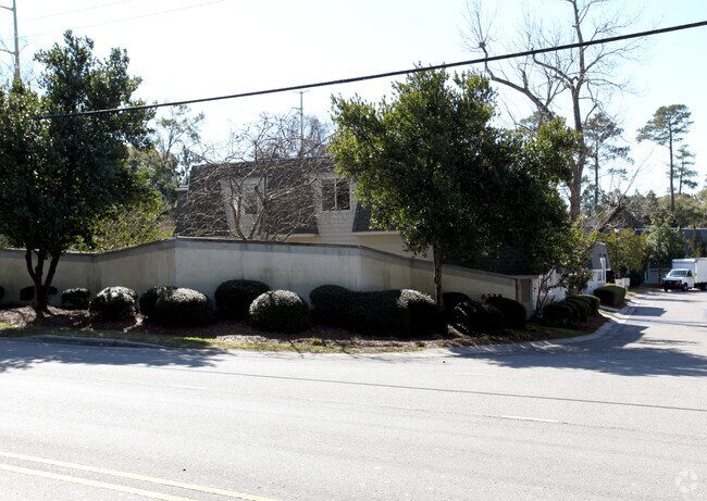 Hanover Place - 6328 Wrightsville Ave Wilmington NC 28403 | Apartment ...