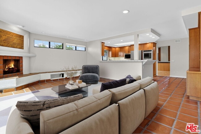 1331 Avenida de Cortez - 1331 Avenida de Cortez Los Angeles CA 90272 ...