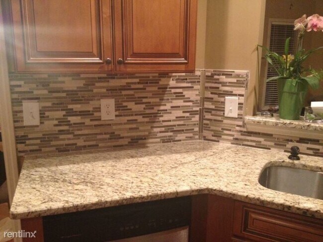 4 br, 2 bath House - 6598 Kenton Ridge Cir - 6598 Kenton Ridge Cir ...