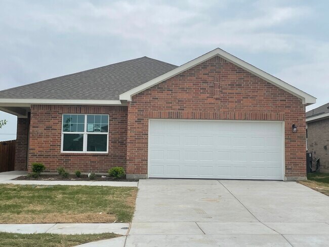 1561 Shadow Hawk Dr - 1561 Shadow Hawk Dr Haslet TX 76052 | Apartment ...