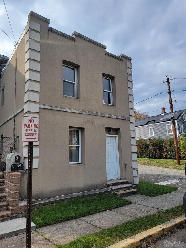 121 S Fulton St - 121 S Fulton St Woodbridge Township NJ 07095 ...
