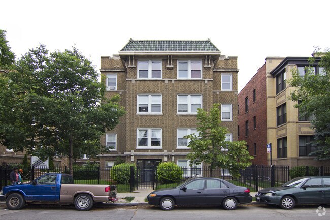 4831 N Kimball Ave - 4831 N Kimball Ave Chicago IL 60625 | Apartment Finder