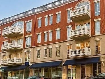 2762 N Lincoln Ave - 2762 N Lincoln Ave Chicago IL 60614 | Apartment Finder
