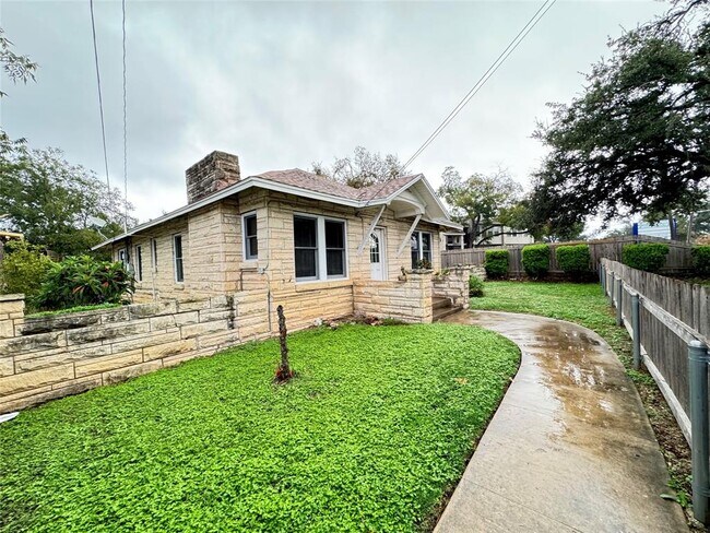 13039 Pond Springs Rd - 13039 Pond Springs Rd Austin TX 78729 ...