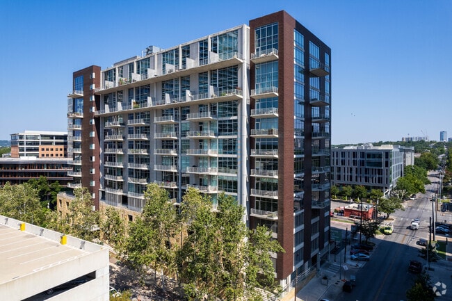 Austin City Lofts - 800 W 5th St Austin TX 78703 | Apartment Finder