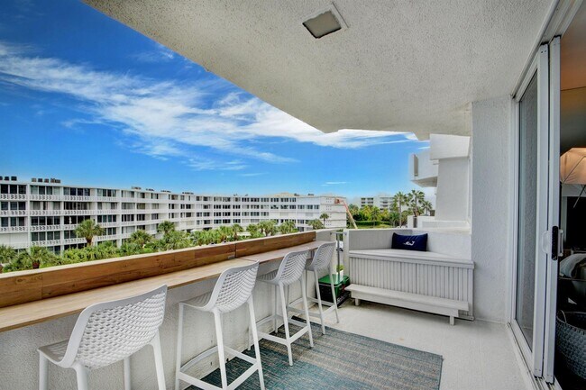 2773 S Ocean Blvd - 2773 S Ocean Blvd Palm Beach FL 33480 | Apartment ...
