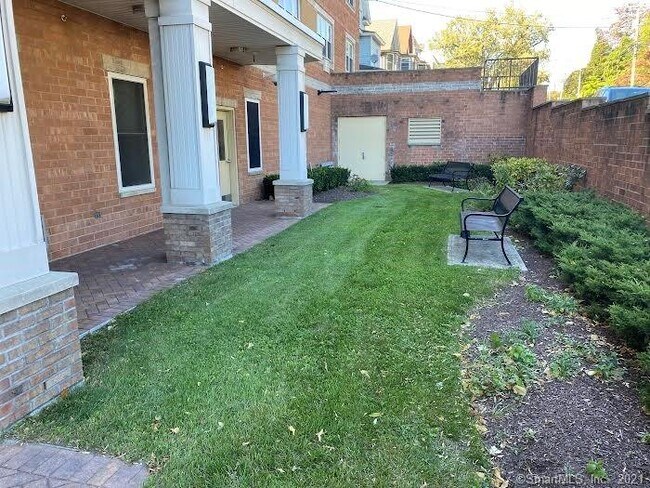 18 Quintard Terrace - 18 Quintard Terrace Stamford CT 06902 | Apartment ...
