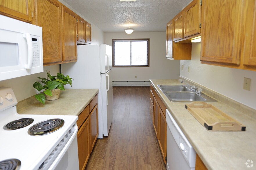 Prairie Point - 1415 14th Ave E West Fargo ND 58078 | Apartment Finder