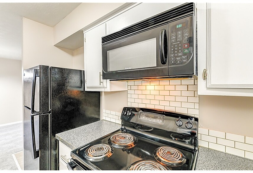 Somerford Square Apartments - 1250 Sheridan Dr Lancaster OH 43130 ... Somerford Square Apartments - 1250 Sheridan Dr Lancaster OH 43130 ...