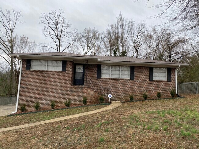 319 23rd Ave NW Center Point, AL 35215 - 319 23rd Ave NW Center Point ...