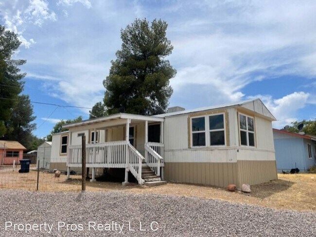 2 br, 1 bath House - 409 Third North St. - 409 3rd N St Clarkdale AZ ...