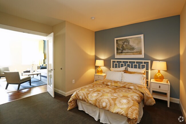 The Clark Building - Pittsburgh, PA | Apartment Finder