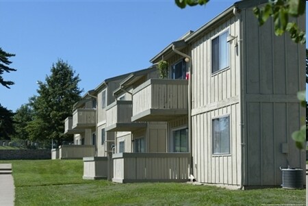 Bryant Manor - 629 N 38th St Kansas City KS 66102 | Apartment Finder