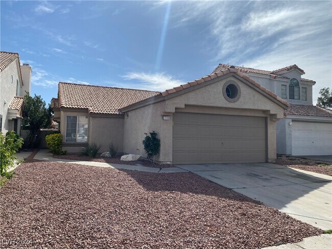 7118 Honeysuckle Ct - 7118 Honeysuckle Ct Las Vegas NV 89119 ...