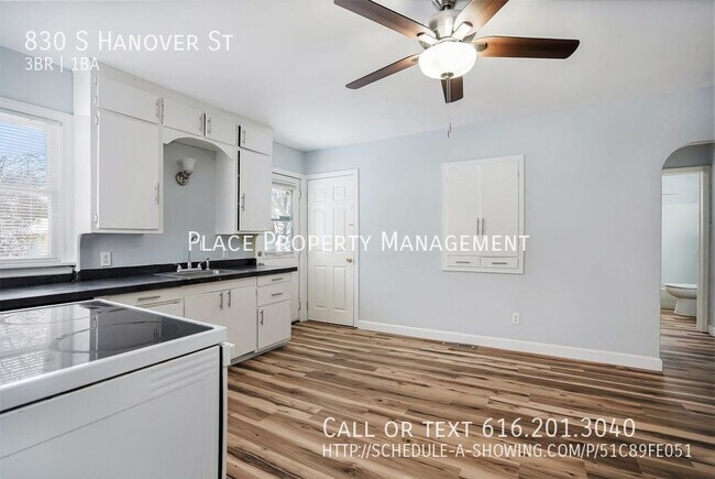830 S Hanover St 3 Bedroom unit! - 830 S Hanover St Hastings MI 49058 ...