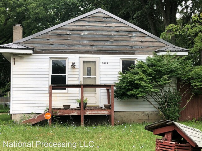 2 br, 1 bath House - 5684 South Martin Lut... - 5684 S Martin Luther ...