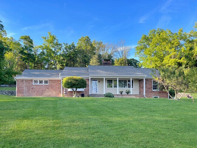 90 Deer Hill Rd - 90 Deer Hill Rd Lebanon NJ 08833 | Apartment Finder