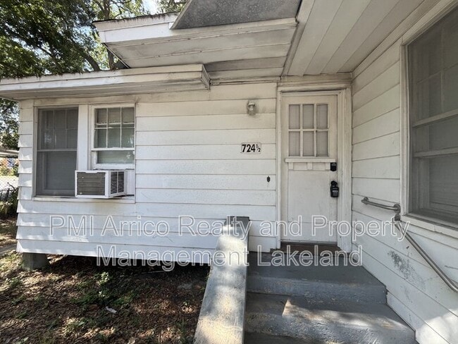 724 1/2 W Central Avenue - 724 W Central Ave Winter Haven FL 33880 ...