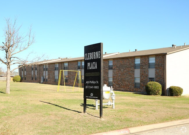 Cleburne Plaza Apartments - 400 Phillips St Cleburne TX 76033 ...