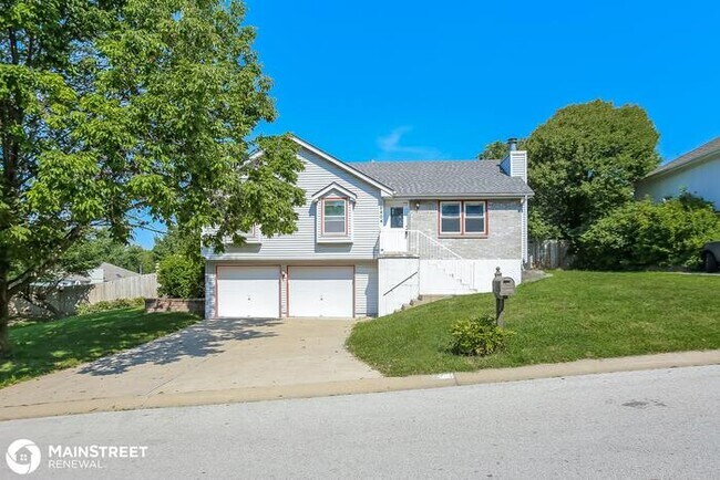 18404 Arrowhead Ln, Independence, MO 64056 - 18404 Arrowhead Ln ...