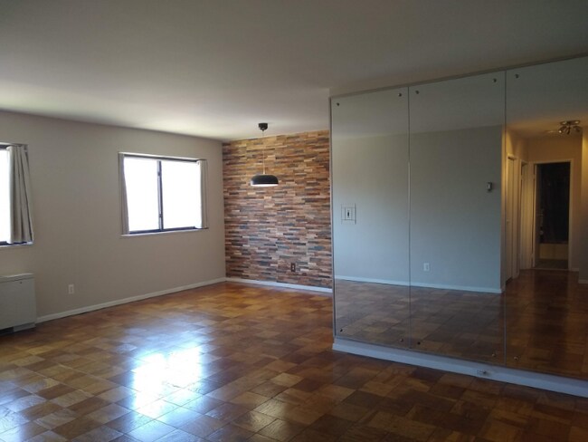 8601 Manchester Rd - 8601 Manchester Rd Silver Spring MD 20901 ...