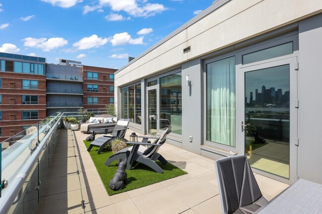 9 Ave at Port Imperial - 9 Ave at Port Imperial West New York NJ 07093 ...