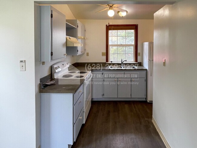 1865 Moss Alley - 1865 Moss Alley Eugene OR 97403 | Apartment Finder